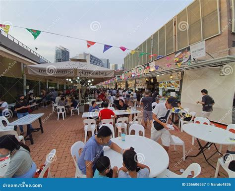 Singapore Makansutra Gluttons Bay Editorial Photography Image Of Beer Satisfied 256606537