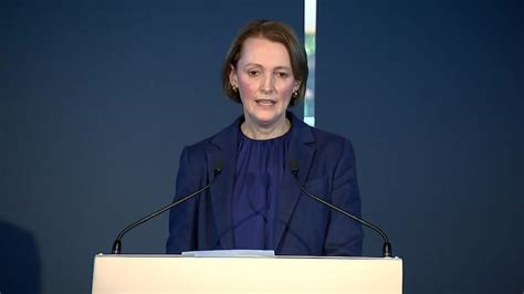 Telstra Ceo Vicki Brady Announces 2800 Job Cuts Abc News