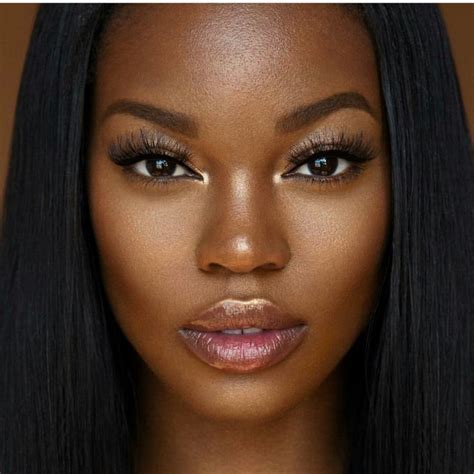 Pin By Ayesia Young On Makeup Makeup Looks For Brown Eyes Dark Skin
