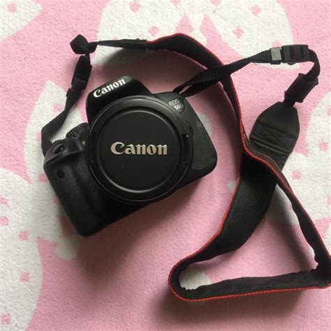 Зеркальный фотоаппарат Canon EOS 650D – купить в Москве, цена 15 990 ...