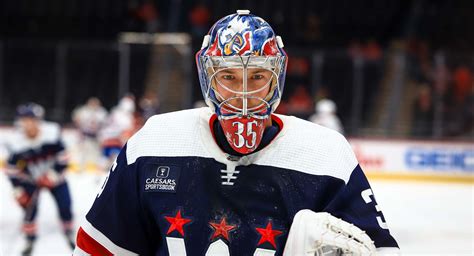 File Darcy Kuemper Warmups Headline Aland 2020