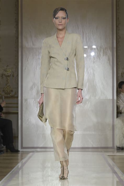 Armani Privé Spring 2025 Couture Runway Fashion Show And Collection