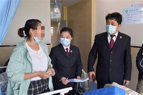 蕲春检察院为车祸重伤者送去“及时雨”操某救助金司法