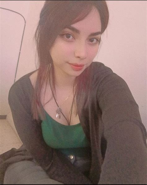 Bonita R Girlstopretty