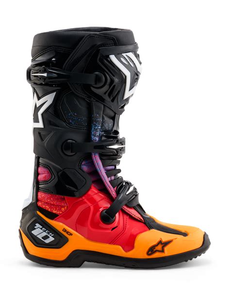 Tech 10 Boots