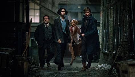 J K Rowling surpreende os fãs e revela que a franquia Animais