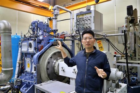 기계연 선박 암모니아 엔진 연소 국내 최초 실증…co₂ 50 ↓ 전자신문
