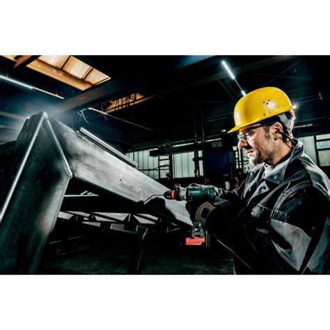 Аккумуляторная ударная дрель Metabo SB 18 LTX-3 BL Q I, без акб в кейсе ...