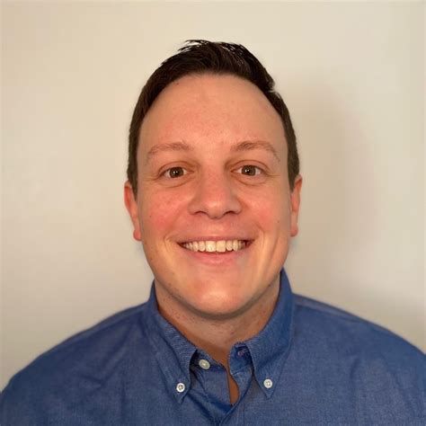 Nicholas Lenhardt Avp Engineering And Construction Underwriter Swiss