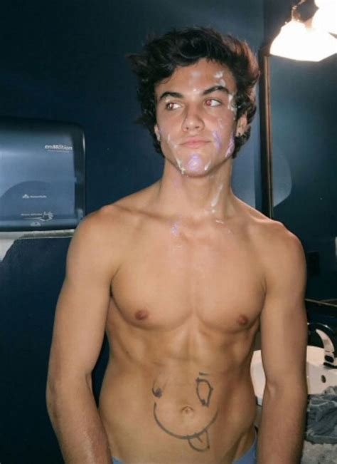 Pin By Shannon Macnutt On Dolan Twins Ethan Dolan Dolan Twins 2016 Ethan And Grayson Dolan