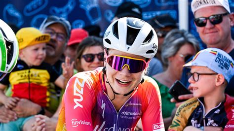 Lotte Kopecky Is Voor De Derde Keer Belgisch Kampioen Wielrennen Vrt