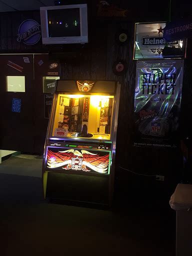 Sports Bar Crown Lanes Bowling Center Sports Bar Reviews And