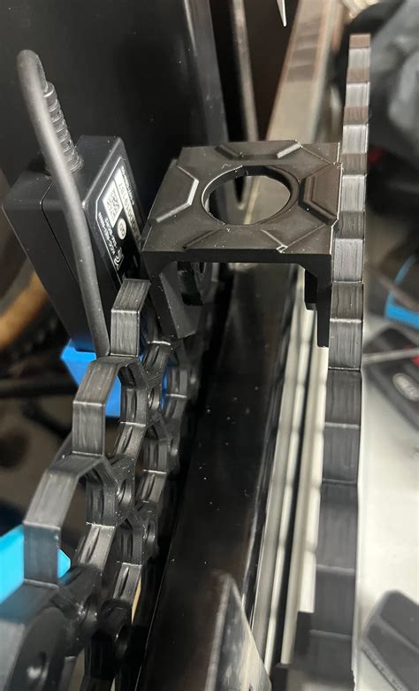3 Sided Bracket Remix Of Type 4 Big Thread Holes 1x1 Inside Bracket 3d Model By J0dan On