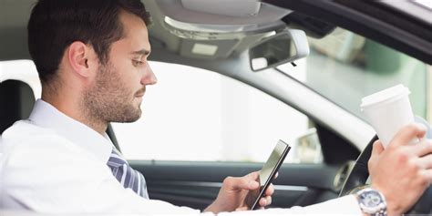 Cellulare Alla Guida Con Il Nuovo Codice Della Strada Dmoveit