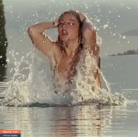 Madelyn Cline Aka Madelyncline Nude Leaks OnlyFans Faponic