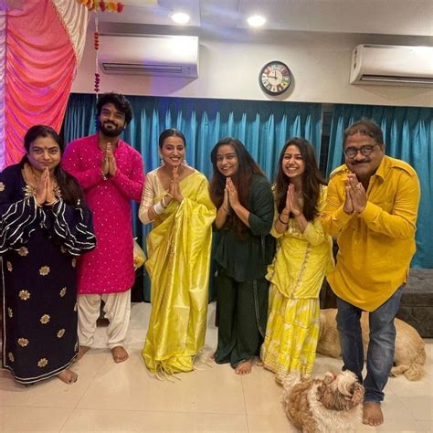 अक्षरा सिंह ने मनाई गणेश चतुर्थी ट्रेडिशनल लुक में तस्वीरें हुईं वायरल