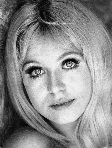 Jacki Weaver Hot