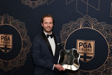 Suomen PGA n palkitsema Kalle Samooja tähyää PGA Tourille Golfpiste