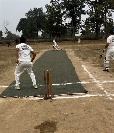 क्रिकेट प्रतियोगिता जनजातीय कार्य विभाग बैतूल ने नर्मदापुर की टीम से