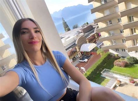 Who Is Model Noe Dreams Argentina Topless Fan Whose Video Went Viral