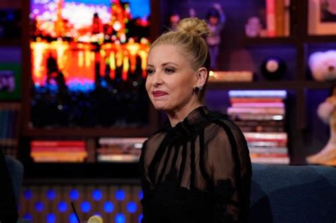 Sarah Michelle Gellar Says Daphne And Velmas Steamy Gay Kiss Was Cut