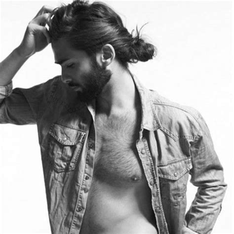 Man Bun Hairstyle Guide 75 Sexy And Manly Ideas To Stand Out