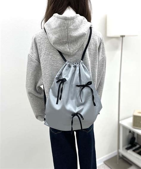 💞신상💞실크 리본 백팩 Tp30184 글로시 백팩 데일리백 발레코어 에이블리