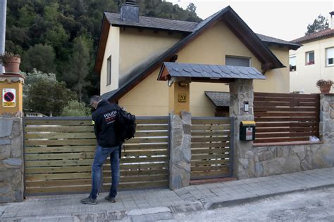 Los Mossos Investigan Un Asesinato Machista En Corbera De Llobregat