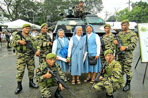 Nun Praying Rosary In Iconic Edsa Revolt Photo Dies At 63