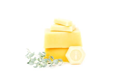 Our Best Beeswax Lip Balm Recipe