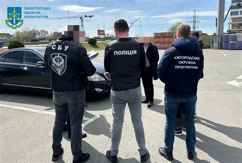 На Ужгородщині посадовця селищної ради підозрюють у систематичному хабарництві Карпатський об