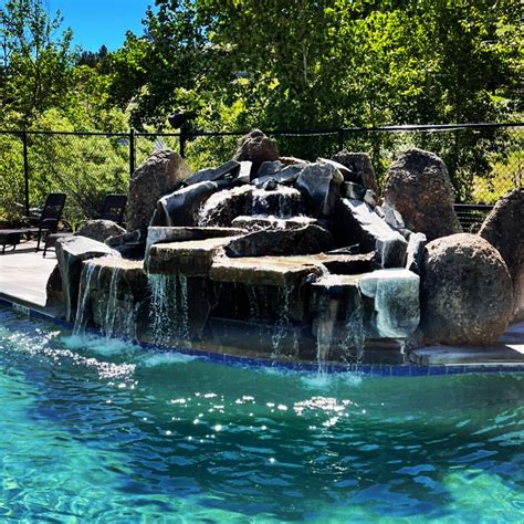 Happy Broadwater Hot Springs And Fitness