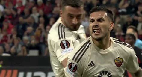 El Doblete De Paredes No Le Alcanzó A La Roma Frente A Leverkusen Olé