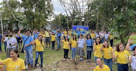 W Visayas Schools Plant Over 20k Seedlings Philippine News Agency