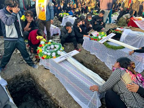 Indias Manipur Holds Mass Burial Amid Unyielding Violence Nikkei Asia