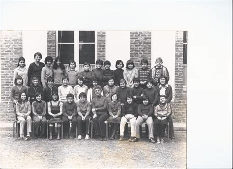 Photo de classe 6ème3 de 1976 Lycée Ingres Copains d avant