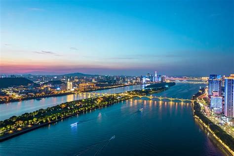 航拍长沙橘子洲大桥湘江夜景全景图图片下载