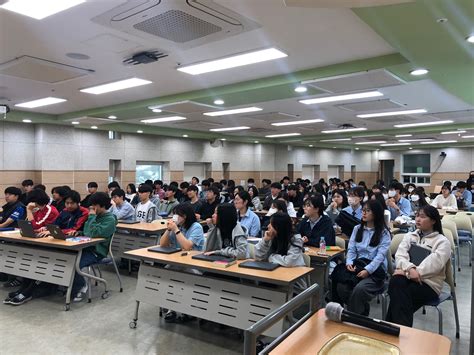 별무리학교 초청강연 나태주 시인 특별 강연 시를 통해 헤아리는 삶의 지혜230426