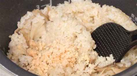 シチューの素と炊飯器で栄養たっぷりピラフ！ママ管理栄養士おすすめ15分レシピ たべぷろ