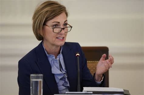 Aclu Lambda Legal Sue Iowa Over Ban On Lgbtq Teaching Explicit Books