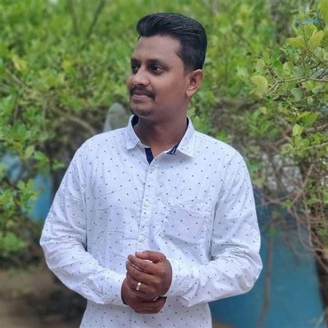 Safir Hussain Safir Hussain Threads Say More
