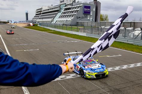 H N Rburgring Qualifiers Frikadelli Ferrari Siegt Bei H