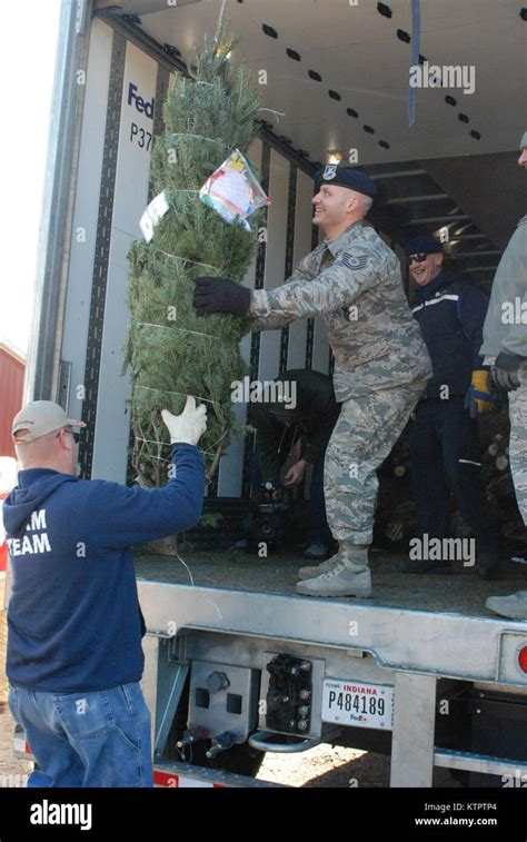 New York Air National Guard Tect Sgt Michael Crisalli Helps Load The Final Donated Christmas