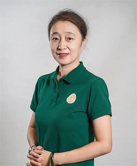 名师介绍高中本地部三亚华侨学校