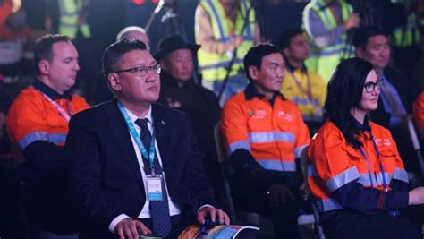 Б Жавхлан Оюу толгойн гүний уурхай нь 7 тэрбум гаруй долларын хөрөнгө