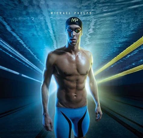 Michael Phelps presenta con Aqua Sphere su bañador para Río 2016