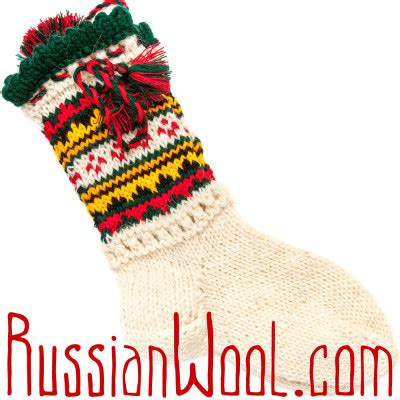Носки Пастушьи Нарядные шерстяные с красно-изумрудными кисточками