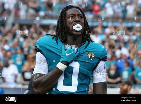 Jacksonville Jaguars Wide Receiver Calvin Ridley 0 Lines Up On The