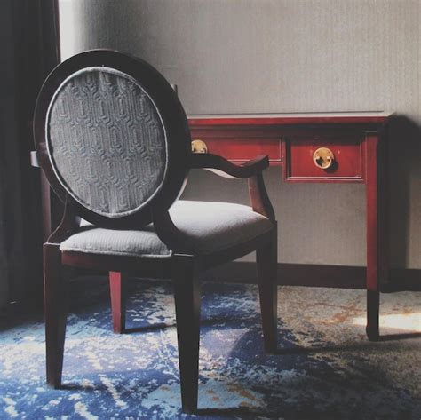 Premium Photo | Empty chairs