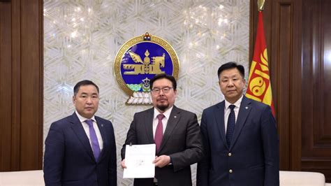 Ашигт малтмалын тухай хуульд нэмэлт өөрчлөлт оруулах тухай хуулийн төслийг өргөн мэдүүлэв